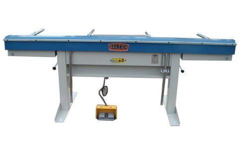 Baileigh Industrial 220V Single Phase 8ft Manual Magnetic Sheet Metal ...